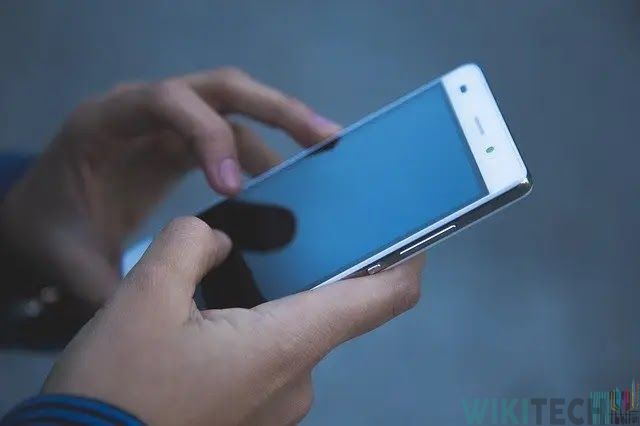 Difference between Cell phones and Smartphones
